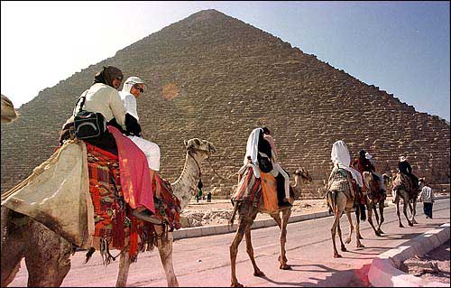 Robot to explore pyramid mystery | News, Sports, Jobs - Lawrence ...
